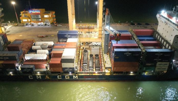 PT INKA (Persero) Kirim Tiga Platform Lokomotif ke Australia via ...